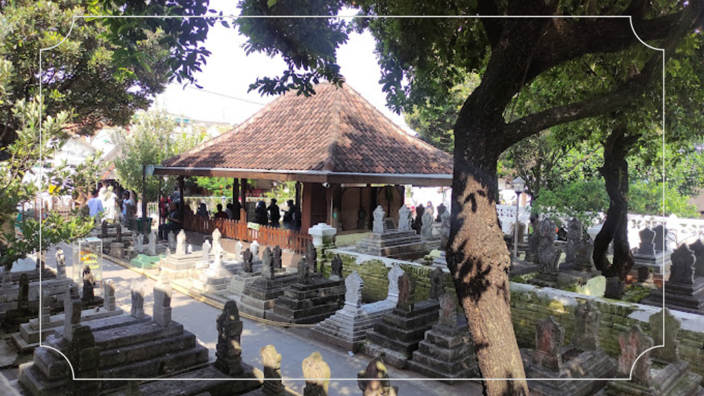 Kunjungi Makam Sunan Gunung Jati Dan Kenali Sejarahnya